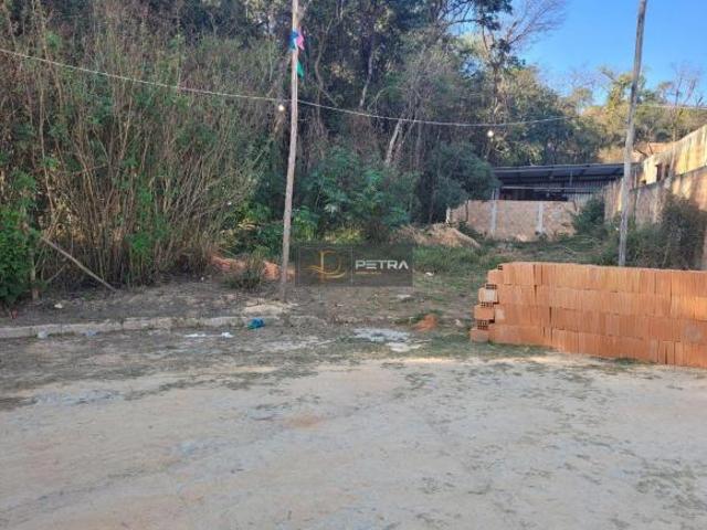Terreno à venda em Tropical