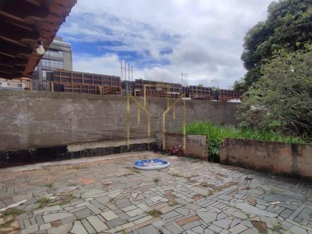 Terreno à venda em Uberlândia MG, Santa Mônica, 468m² de área!