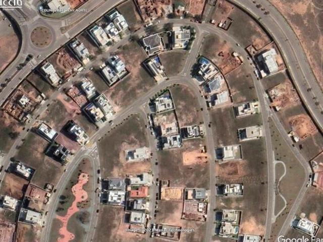 Terreno à venda em Urbanova