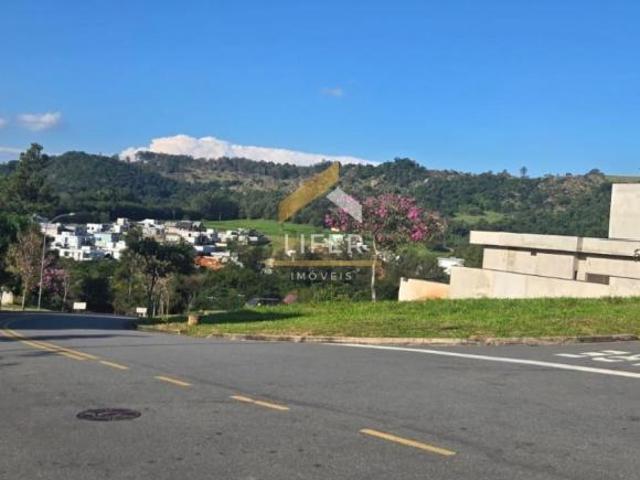 TERRENO À VENDA EM VALINHOS