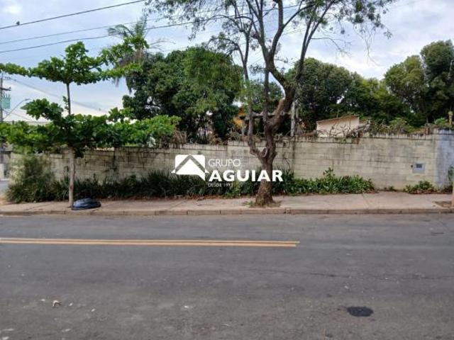 Terreno à venda em Valinhos