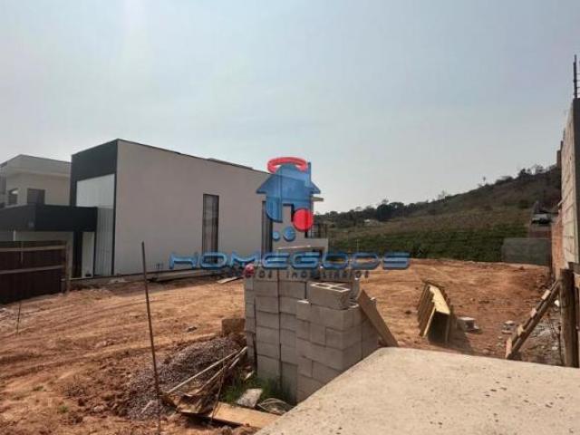 Terreno à venda em Valinhos, Roncáglia, com 300 m², Mont Alcino Valinhos
