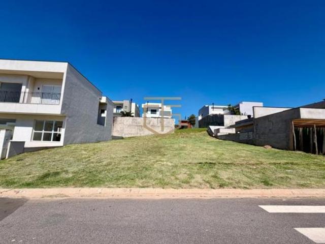 Terreno à venda em Valinhos, Roncáglia, com 362.5 m², Residencial Mont&apos Alcino