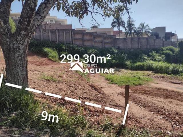 Terreno à venda em Valinhos/SP