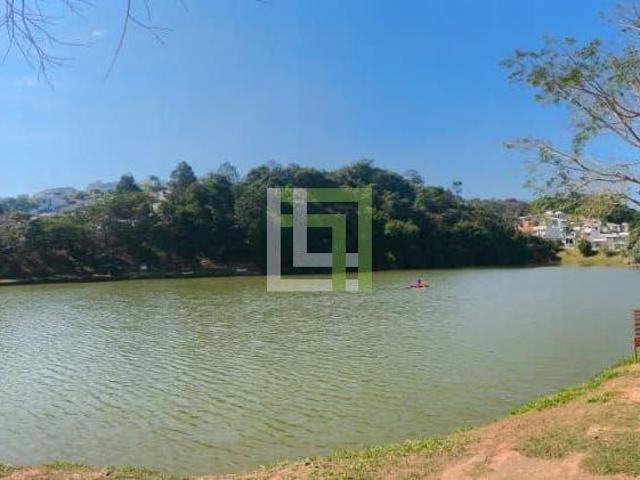 Terreno à venda em Várzea Paulista