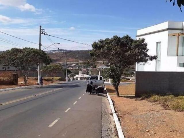 Terreno à venda em Vespasiano/MG