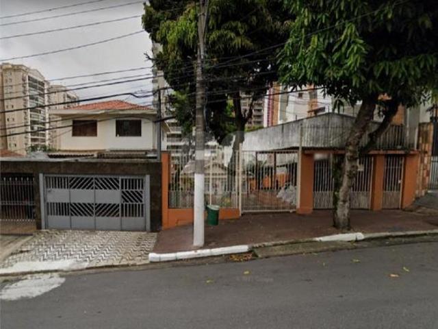 Terreno à venda em Vila alexandria SP