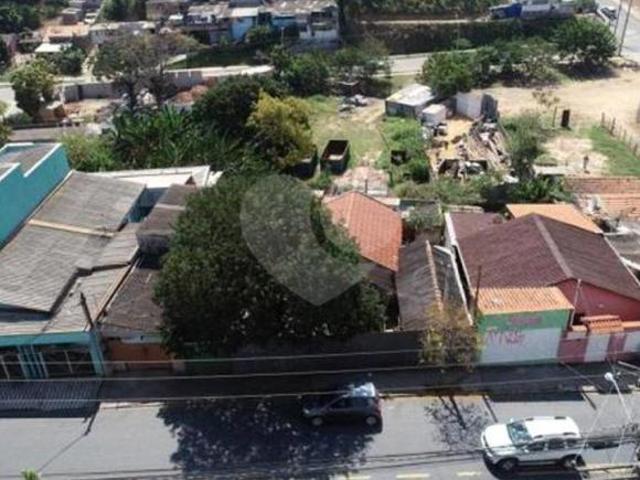 Terreno à venda em Vila aparecida SP