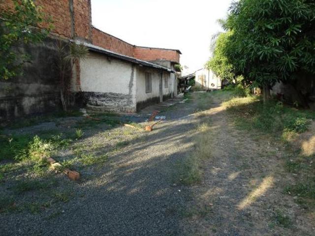 terreno à venda em Vila Bressani