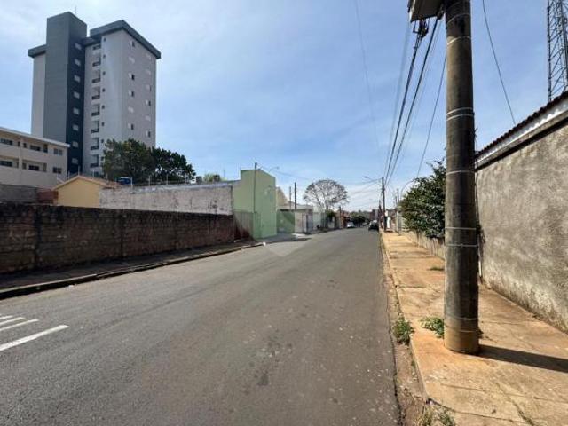 Terreno à venda em Vila Costa do Sol, São Carlos