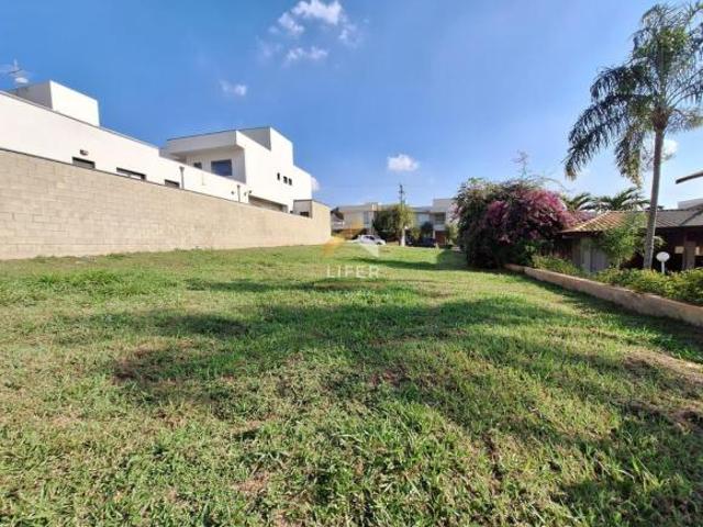 terreno à venda em Vila Junqueira