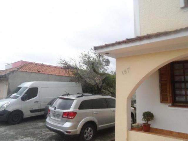 Terreno à venda em Vila leonor SP