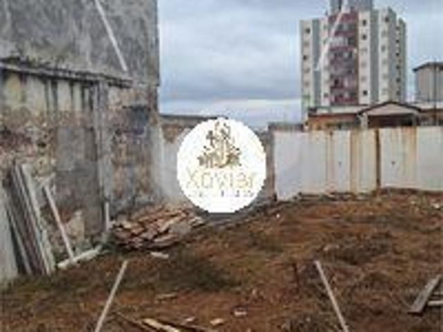 Terreno à venda em Vila Maria SP, 200 m² Galpão ou prédio