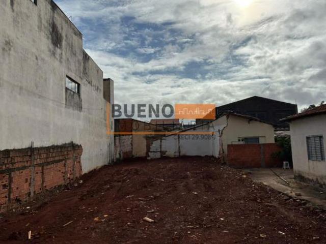 Terreno à venda em Vila Mollon IV, Santa Bárbara d&apos Oeste 300 m², financiável