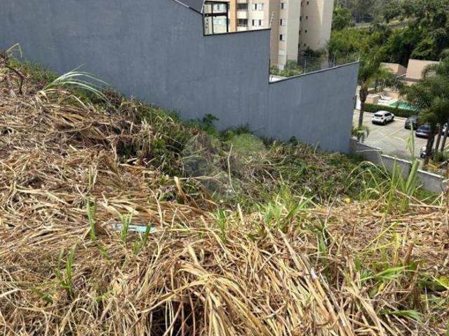 Terreno à venda em Vila Nova Socorro, Mogi das Cruzes