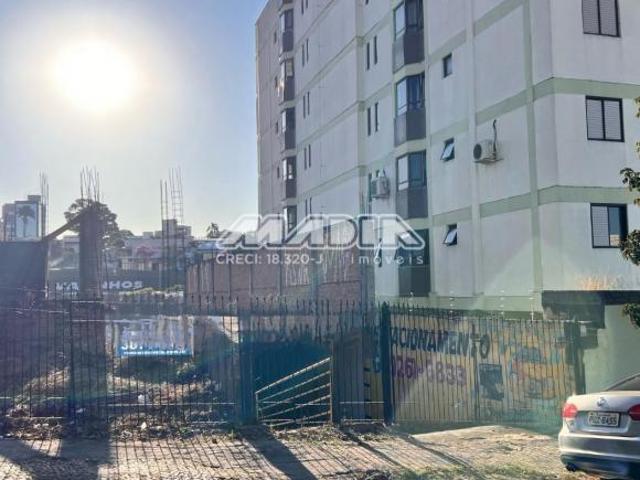 terreno à venda em Vila Olivo