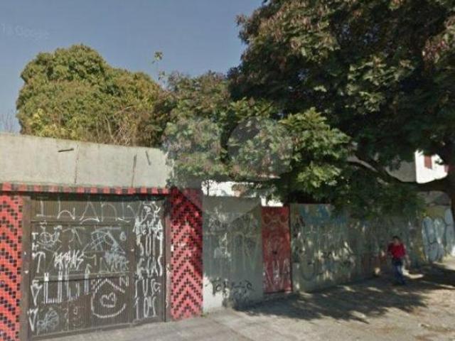 Terreno à venda em Vila souza SP