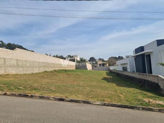terreno à venda em Villa Doro