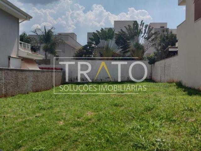 terreno à venda em Villa Franca