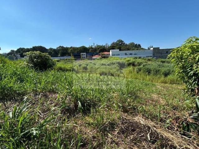 Terreno à venda em Vinhedo SP, Residencial São João: 264,00 m² de área. Aproveite essa oportunidade!