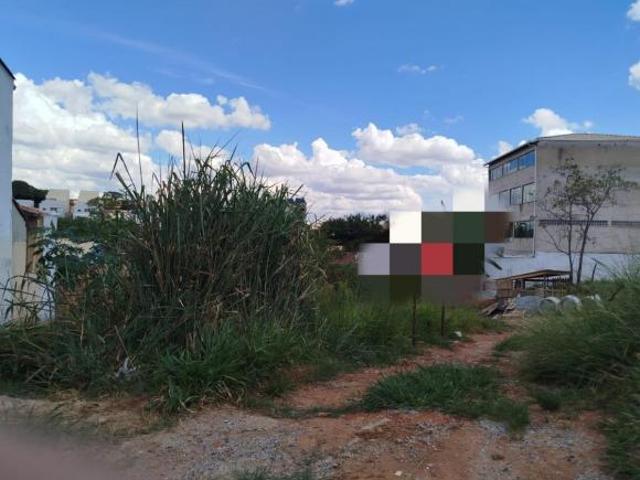 Terreno à venda em Xangri Lá