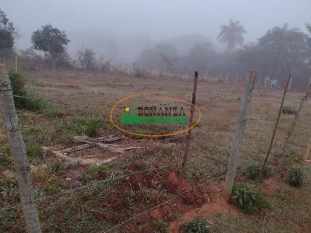 Terreno à venda em Zona Rural