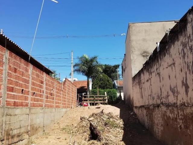 TERRENO À VENDA OPORTUNIDADE IMPERDÍVEL EM SÃO CARLOS!
