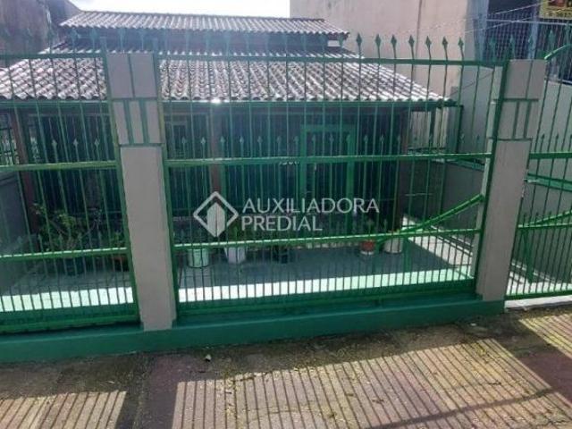 Terreno à venda medindo 678m² no bairro Tristeza