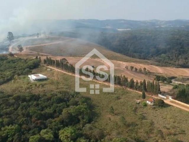 Terreno à venda no Colônia Zona Sul