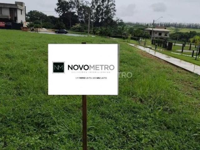 Terreno à venda no Con ​​​​​​​domínio Residencial das Acácias em Paulínia, com 379m²