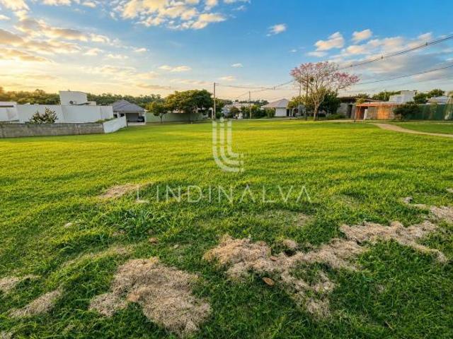 Terreno à venda no Cond. Villa Conscientia Cognópolis Asa Norte, Foz do Iguaçu