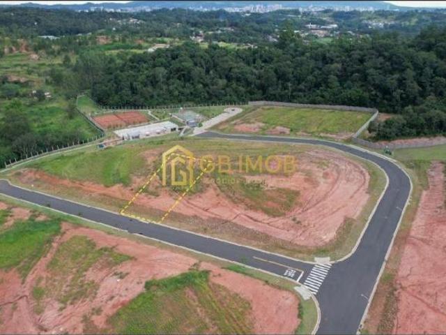 Terreno à venda no Condomínio Tamboré Jundiaí cód. GB 8466