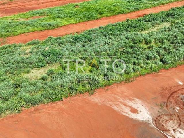 Terreno à venda no Condomínio Terras Alpha Park 2