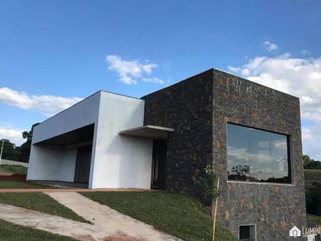 TERRENO À VENDA NO CONDOMÍNIO VALE DOS VINHEDOS