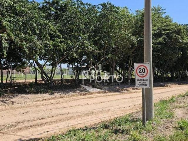 Terreno à venda no Condomínio Veleiros de Piracicaba em Anhembi