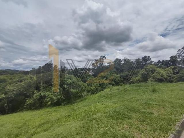 Terreno à venda no Condomínio Residencial Villa D&apos Oro em Vinhedo SP