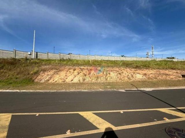 Terreno à venda no Condomínio Villa dos Pinheiros Indaiatuba, SP| TE0856