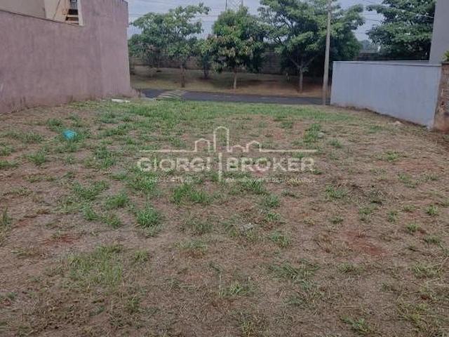 Terreno à venda no Condomínio Village Damha em São José do Rio Preto SP: 308,00 m² de área!
