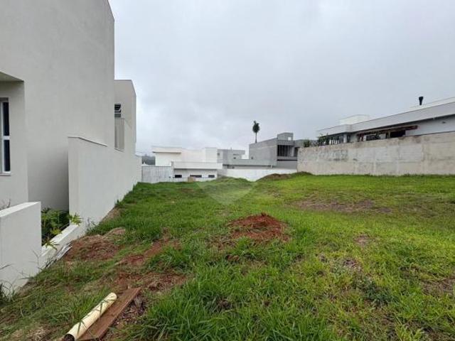 Terreno à venda no condomínio Village Damha IV, São Carlos