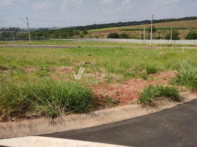 terreno á venda no Condomínio Villagio Paulínia