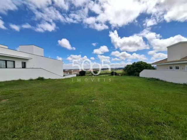 Terreno à venda no Condomínio Xapada Parque Ytu, com 1.083 m²