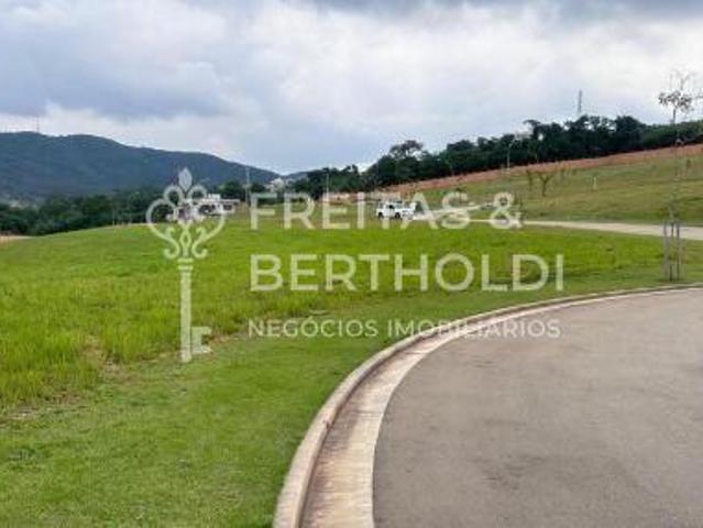 TERRENO A VENDA NO CONDOMÍNIO ALPHAVILLE JUNDIAÍ / SP
