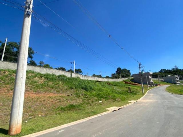 Terreno à venda no Condomínio Bosque do Sol Cotia/SP