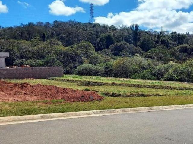 TERRENO A VENDA NO CONDOMÍNIO CAMPO DE TOSCANA EM VINHEDO