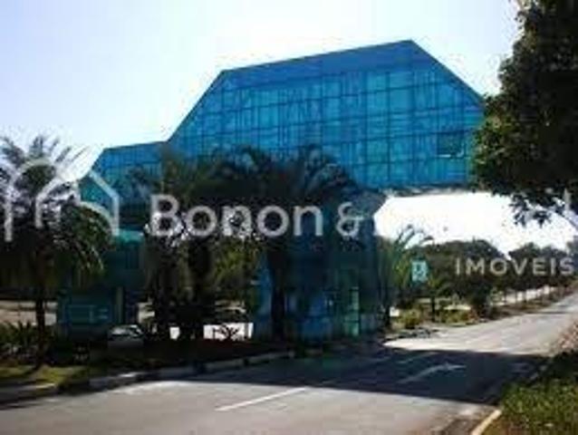 Terreno à venda com 300 m² no Condomínio Campos do Conde 2 no Bairro Cascata em Paulínia SP