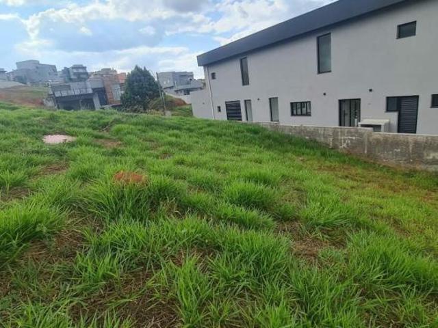 Terreno à venda no Condomínio Campos do Conde em Bragança Paulista SP