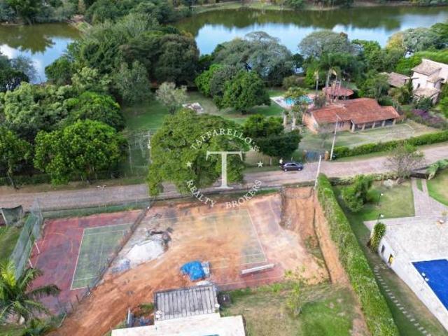 Terreno a Venda no Condomínio Capela do Barreiro Itatiba SP