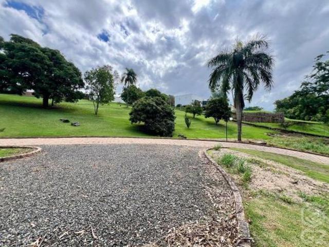 Terreno à Venda no Condomínio Colinas do Mosteiro de Itaici – Indaiatuba/SP