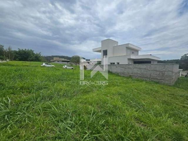 Terreno à venda no Condomínio Ecovilla Boa Vista em Valinhos SP