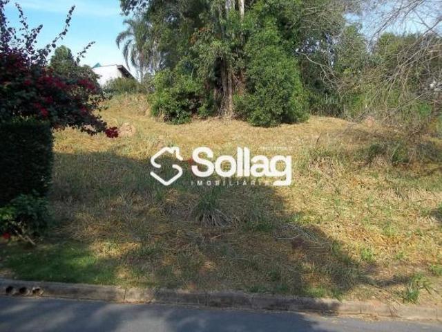 Terreno a venda no condomínio Estância Marambaia em Vinhedo, interior de São Paulo